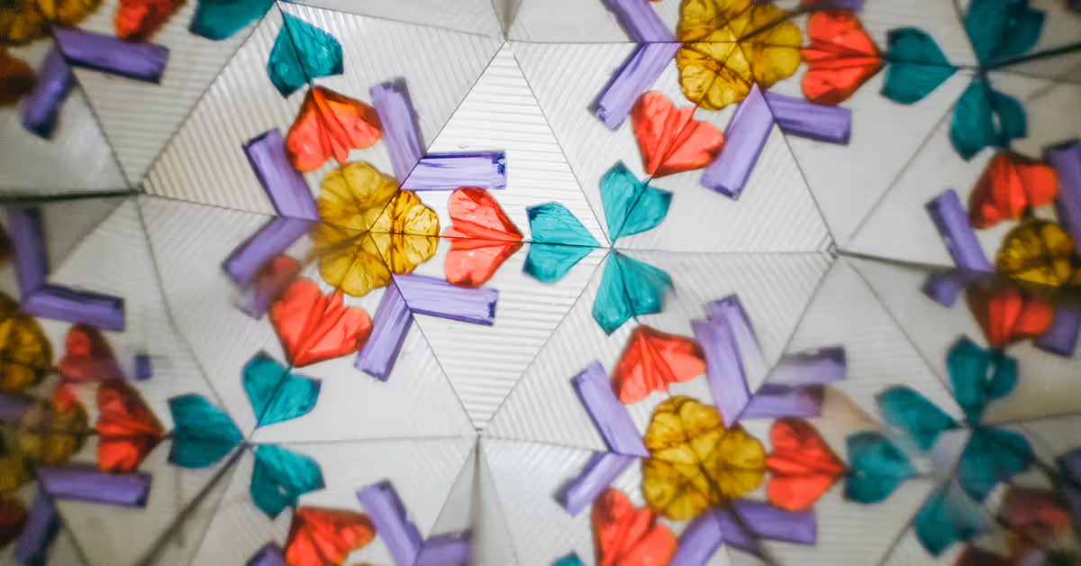 A Kaleidoscope of Vision: The Science Behind Nature's Eyes - UNPAUSE ...